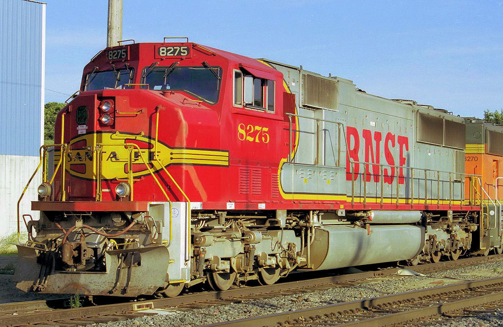 BNSF 8275